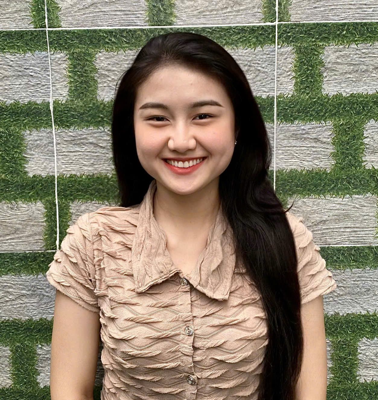 Ho Thuy Trinh – Children of Vietnam